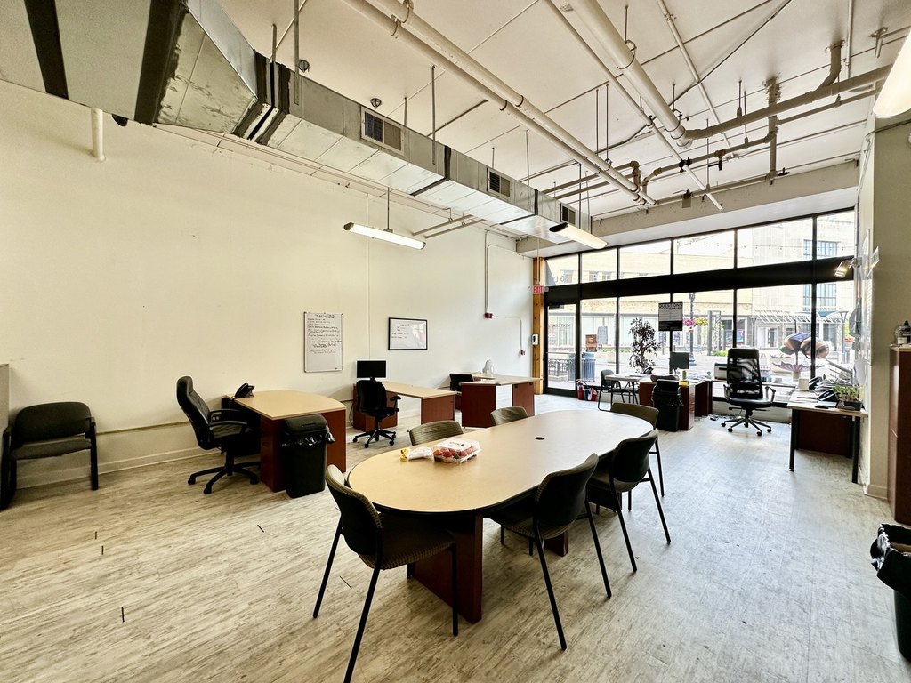 50 S Grv Ave, Elgin, IL 60120 - Office space for lease - Realmo