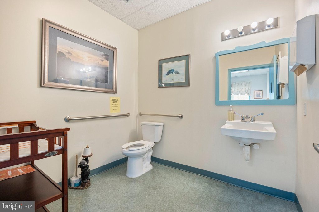 2973 Manchester Rd, Manchester, MD 21102 - Medical office for lease ...