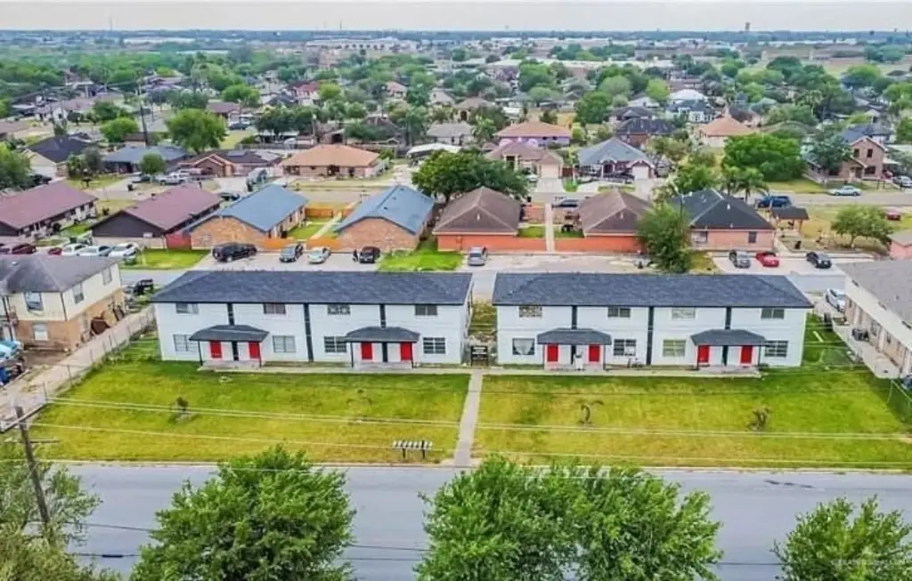 720 East Sugar Cane Dr, Weslaco, TX 78599 - Apartment building for sale ...