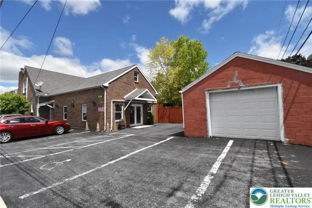 424 Grape Street, Whitehall, PA, 18052 - Mixed-use property for sale ...