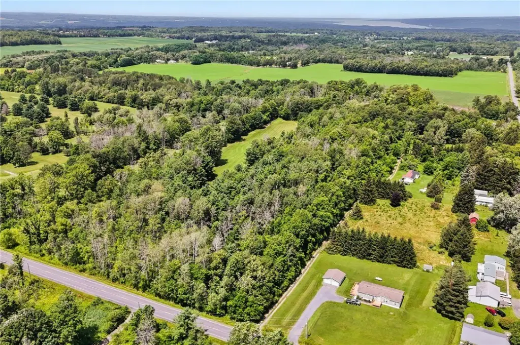 218 N Applegate Rd, Ithaca, NY 14850 - Golf course & driving range for ...