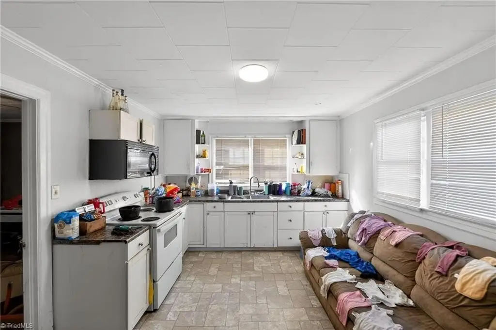 206 May St, Eden, NC 27288 - Duplex for sale - Realmo