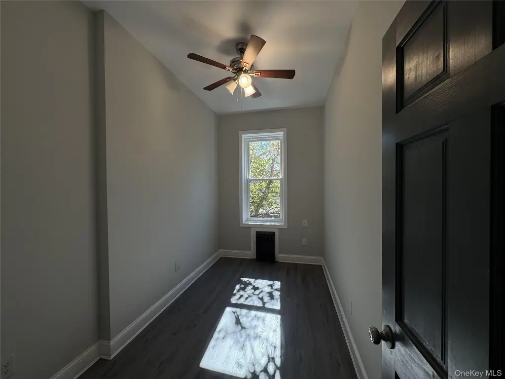 19314 Jamaica Ave, Hollis, NY 11423 - Mixed-use property for sale - Realmo